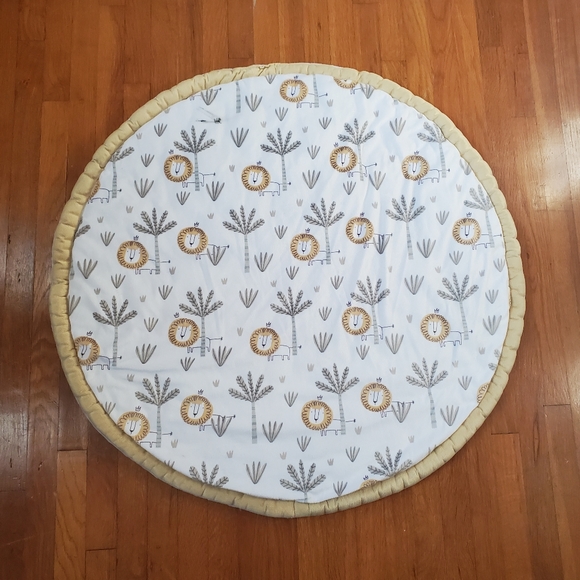 Other | Baby Lion Plant Palm Tree Striped White Gray Tan Padded Round ...